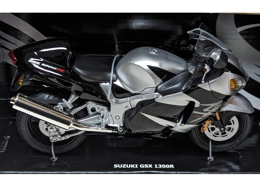 Modellauto Suzuki GSX 1300 Hayabusa silber AUTOMAXX 1:12 bei modellauto18.de